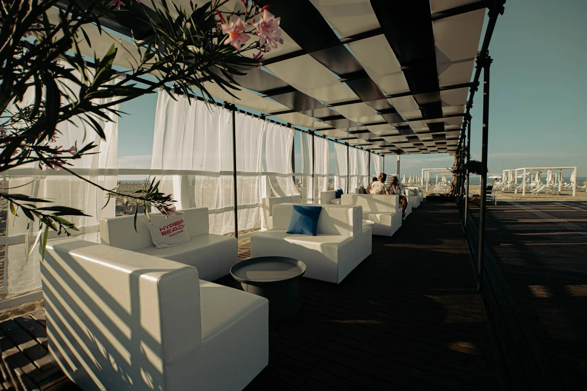 Hyper Beach - Discoteche Riccione Rimini