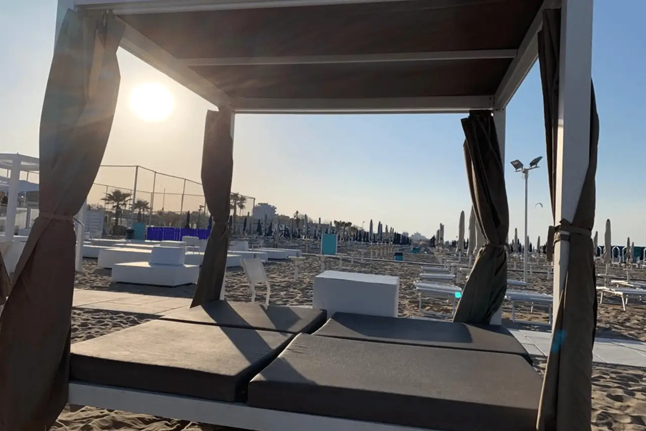 Opera Beach Club - Discoteche Riccione Rimini